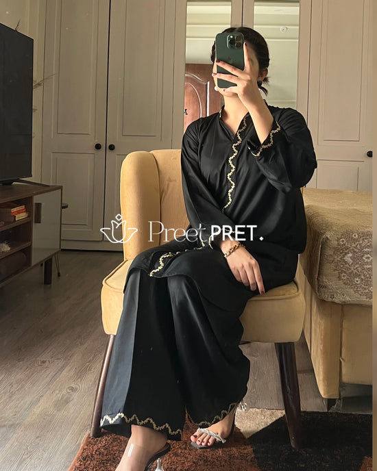 DASTAN EMBROIDED 2PC – PREETPRET