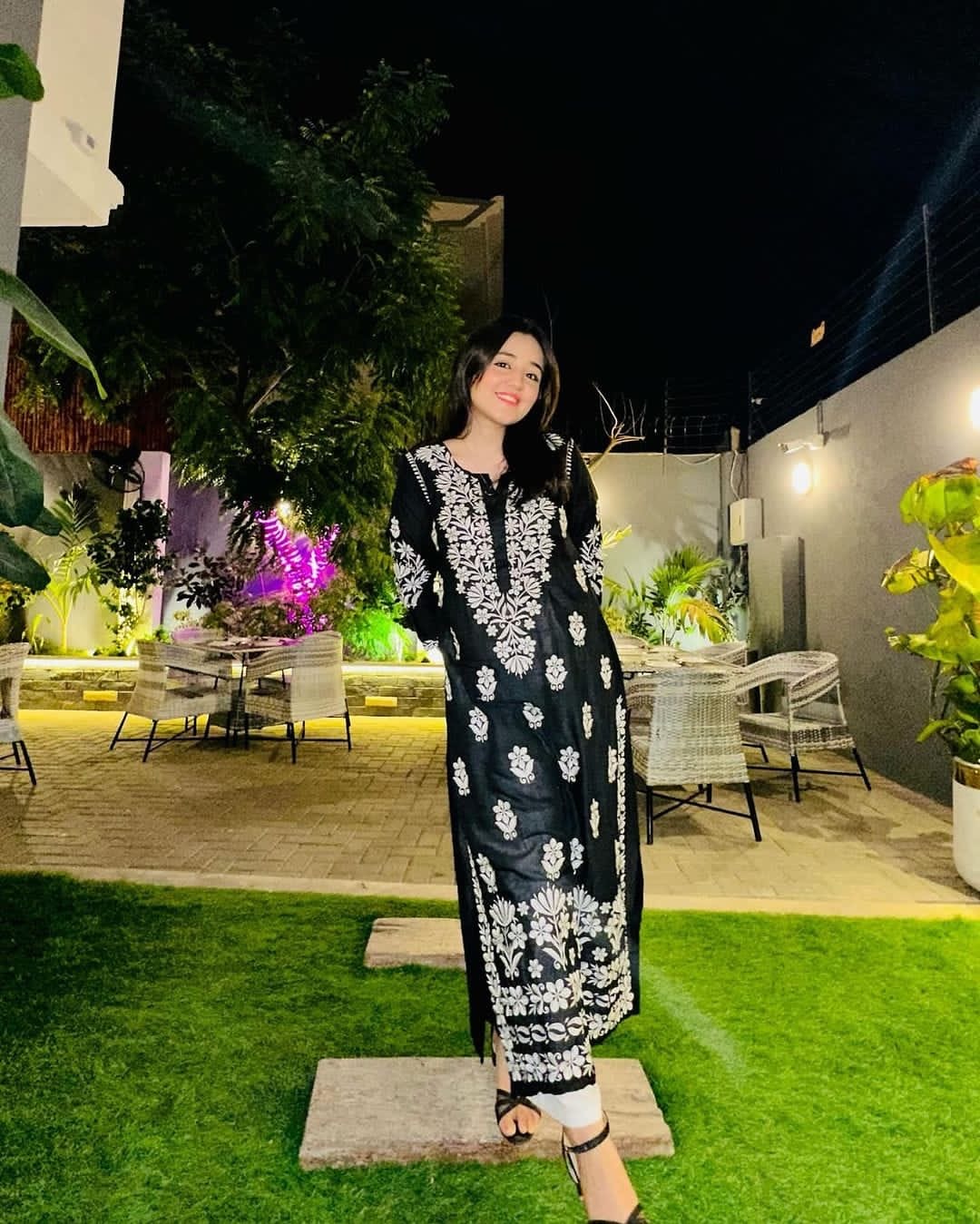 EMBROIDERY KURTI (INDIAN CHICKEN KARI) – PREETPRET